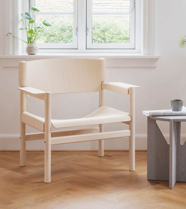 Soft Lounge Chair | Beautiful and enduring sustainable furniture | TAKT