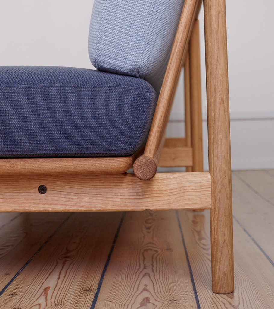 Spoke Sofa | Beautiful and eco-certified furniture | TAKT